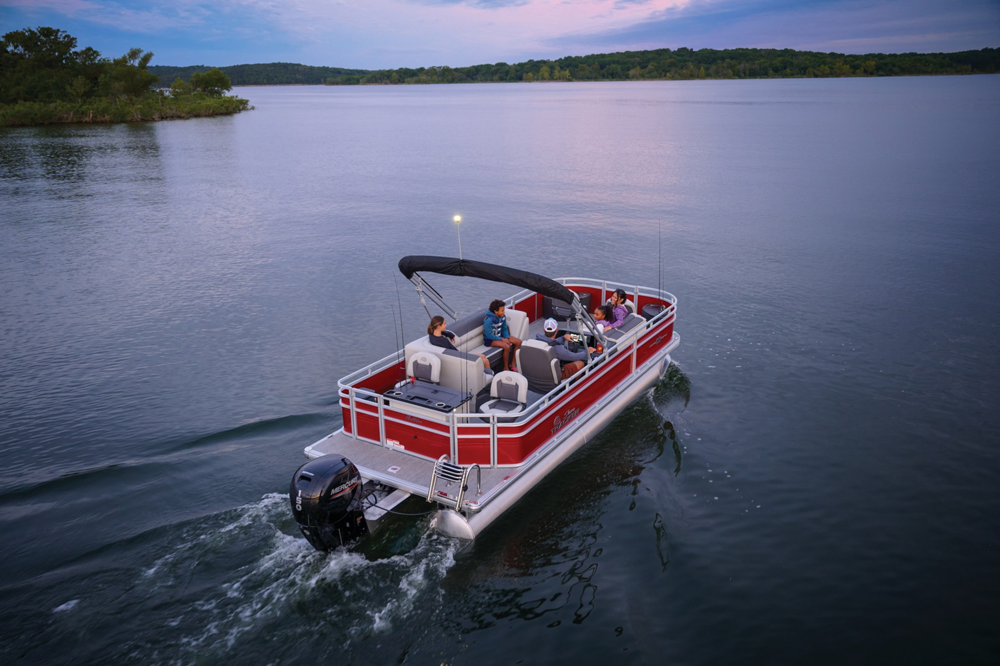 FISHIN' BARGE 22 DLX | 24ft. 2in. Fishing Pontoon